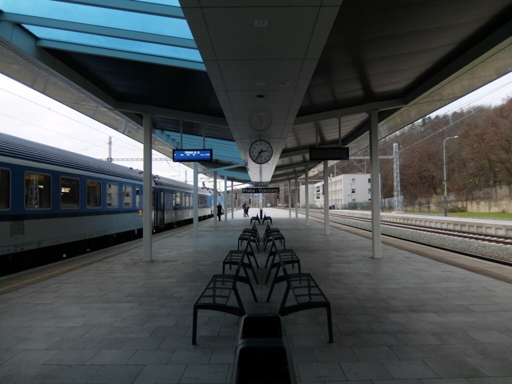Train Station FM Rail Management: Complete Guide for GCC Employers ...