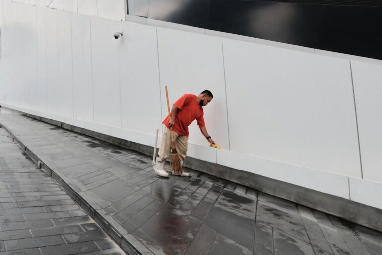 FM Building Maintenance Painters: GCC Employer Recruitment & Compliance ...