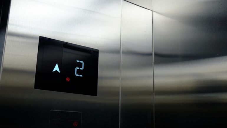 Elevator Monitoring Remote Diagnostics: A Complete Guide for GCC ...